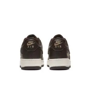 Nike Force 1 Gtx Low Top Sneakers