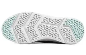 Sketchers On The Go Elevate Mid Top Sneakers