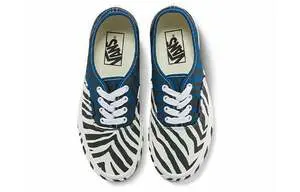 VANS Authentic Animal Low-top Sneakers - White/black/blue