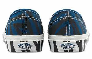 VANS Authentic Animal Low-top Sneakers - White/black/blue