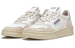 AUTRY Medalist Low Leather Suede Sneakers