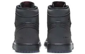 JORDAN 1 Retro High Zoom Fearless