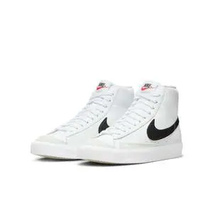 Nike Blazer Mid '77 High Top Sneakers - White/black