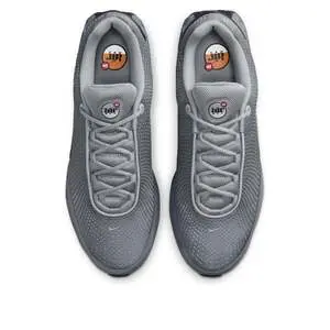 Nike Max Dn Sneakers - Particle Grey/black/smoke Grey