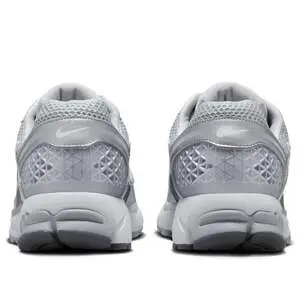 Nike Zoom Vomero - Wolf Grey/white/metallic Silver