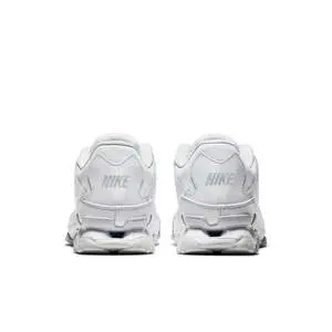 Nike Reax Tr Athletic Sneakers - White/grey