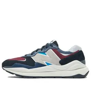 NEW BALANCE 57/40 Sneakers - Black/navy Blue/wine Red