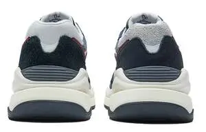 NEW BALANCE 57/40 Sneakers - Black/navy Blue/wine Red