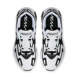 Nike Max 200 Athletic Sneakers - Black/white/blue