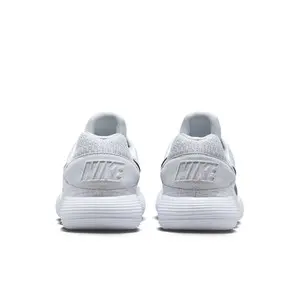 Nike Hyperdunk 2017 Low Athletic Sneakers - White/wolf Grey