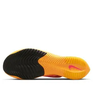 Nike Zoomx Streakfly Running Sneakers