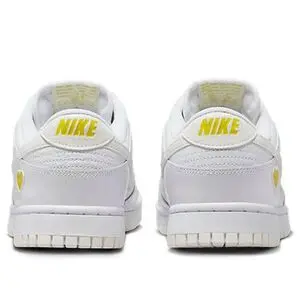 Nike Dunk Low "yellow Heart" Sneakers