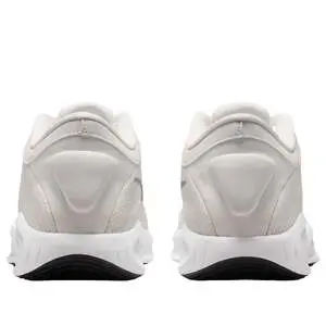 Nike Gt Hustle Academy Sneakers - Sail/white/black