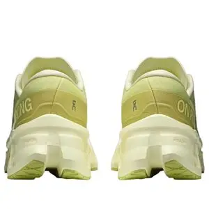 On Cloudmonster 3 Sneakers