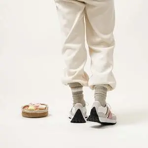 NEW BALANCE 327 Sneakers - White/pink/grey