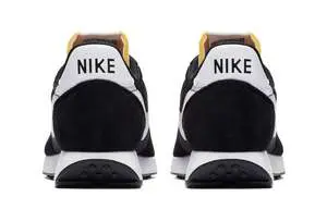 Nike Tailwind 79 Sneakers - Black