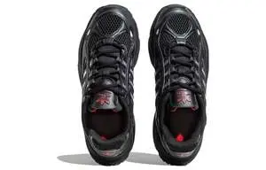 Adidas Ozmillen Sneakers
