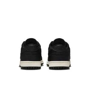 Nike Dunk Low 'black Woodgrain' Sneakers