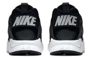 Nike Huarache Run Ultra Sneakers - Black/white