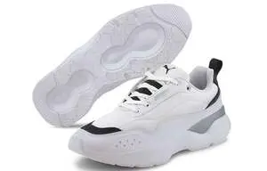 PUMA Lia Sneakers