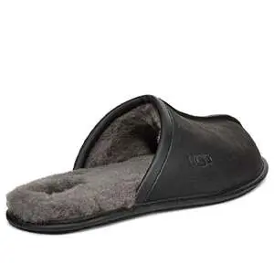 UGG Scuff Leather Slipper - Black