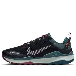 Nike Wildhorse Sneakers - Black/deep Jungle/night Maroon