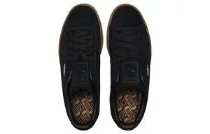 PUMA Suede Gum Low Top Sneakers - Black