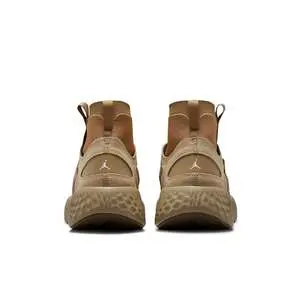 JORDAN Air Delta 3 Mid Sneakers - Brown
