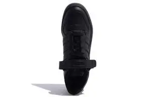 Adidas Forum Low - Black