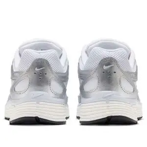 Nike P-6000 Sneakers - Silver/white/beige