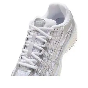 Nike P-6000 Sneakers - Silver/white/beige