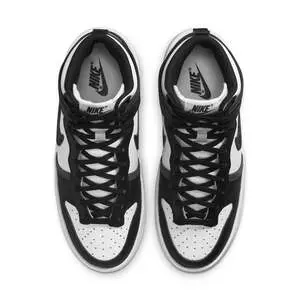 Nike Dunk High Up Sneakers - Black/white