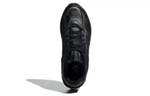 Adidas Spiritain 2000 Low Top Sneakers