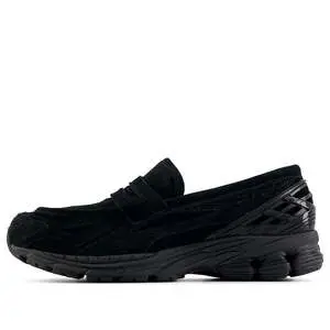 NEW BALANCE 1906l Suede Loafer Sneakers - Black/black