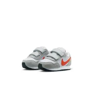 Nike Md Valiant Low Top Sneakers