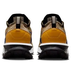 Nike Max Flyknit Racer "elemental Gold" Lace-up Sneakers - Brown