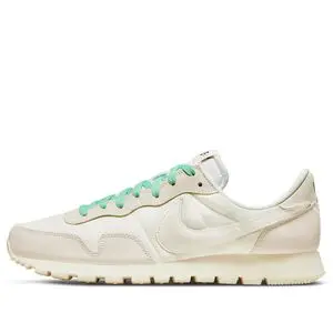 Nike Pegasus 83 Premium Sneakers - White/green
