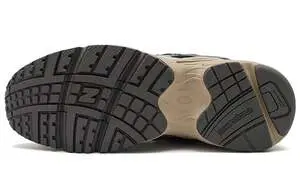NEW BALANCE 725 "navy Grey" Athletic Sneakers - Blue