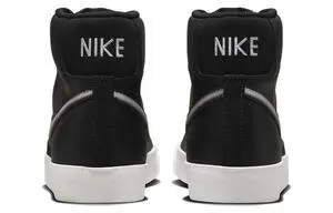 Nike Blazer Mid '77 Vintage Sneakers