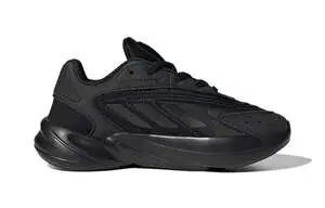 Adidas Ozelia El C Low Top Sneakers