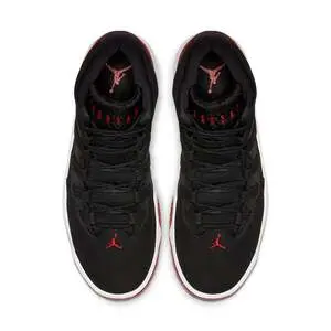 JORDAN Max Aura Sneakers - Black/red