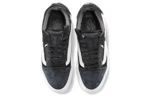 VANS Old Skool Cap Regrind Sneakers