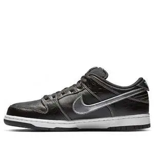 Nike X Diamond Supply Co. Sb Dunk Low Pro 'black Diamond - Black/chrome