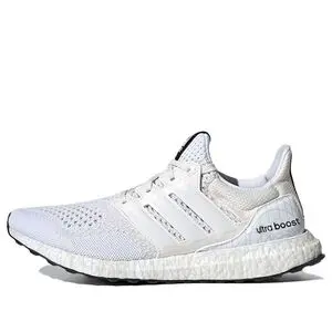 Adidas Star Wars X Ultraboost Dna "princess Leia" Sneakers - White