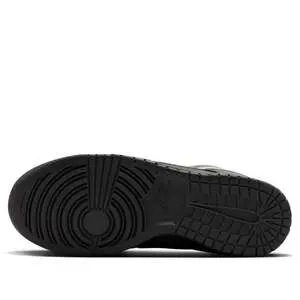Nike Dunk Low Sneakers