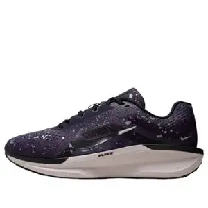 Nike Nike Air Winflo 11 SE Athletic Sneakers Purple/black
