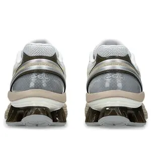 Asics Gel-quantum Kinetic Fluent Sneakers - White/beige/black