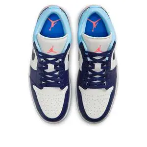 JORDAN 1 Low Sneakers - Sail/blue Chill/hot Lava