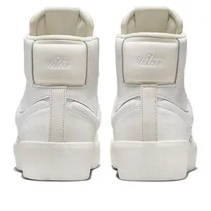 Nike Blazer Mid Victory Sneakers