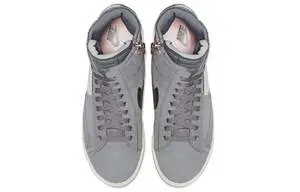 Nike Blazer Mid Xx Rebel Sneakers